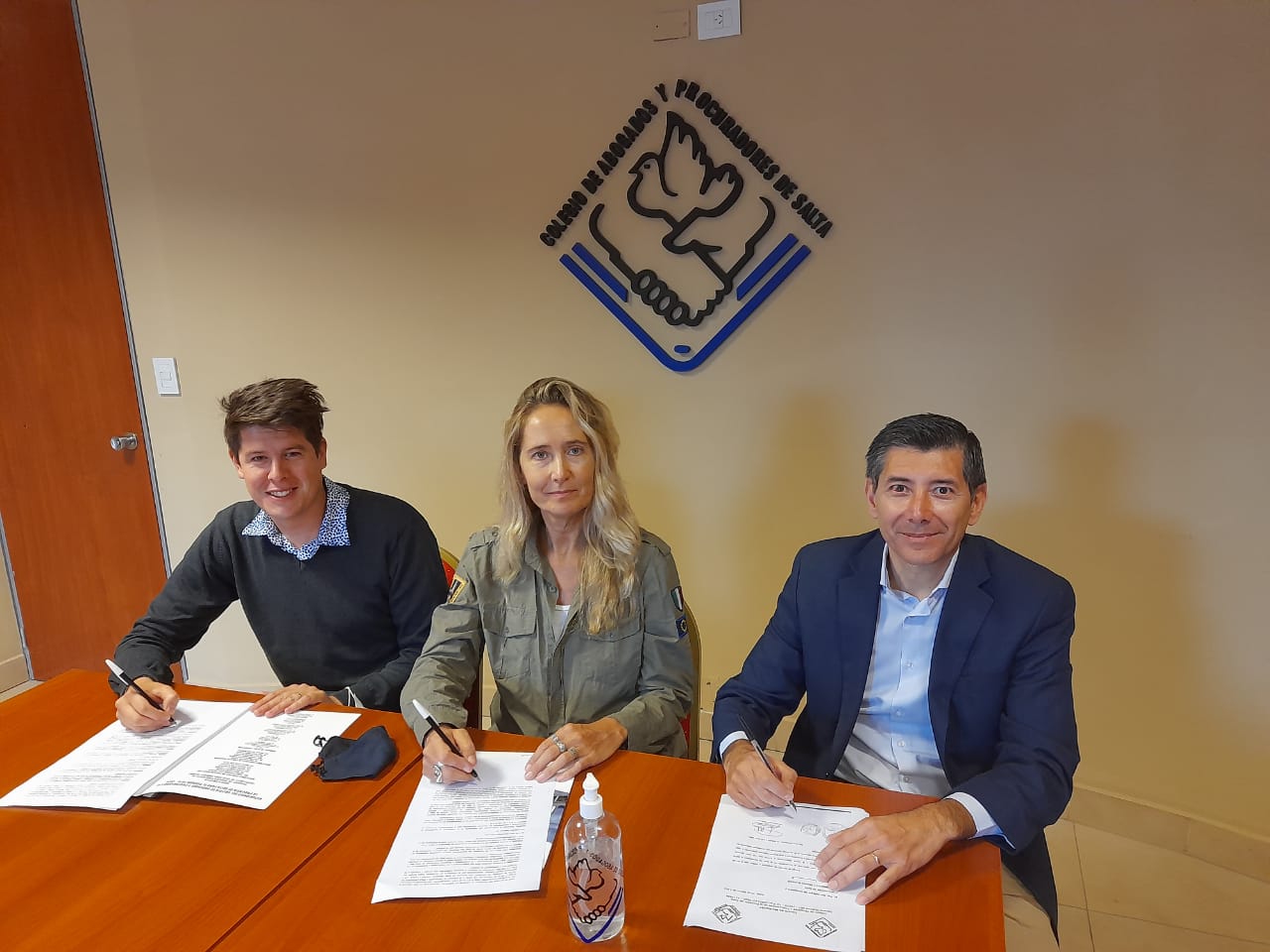 CONVENIO DE BENEFICIOS PARA MATRICULADOS Y MATRICULADAS CON LA FARMACIA SAN PANTALEON - Colegio ...